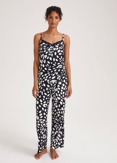 Women's Pyjamas & Nightwear | Women's PJ Sets – Matalan