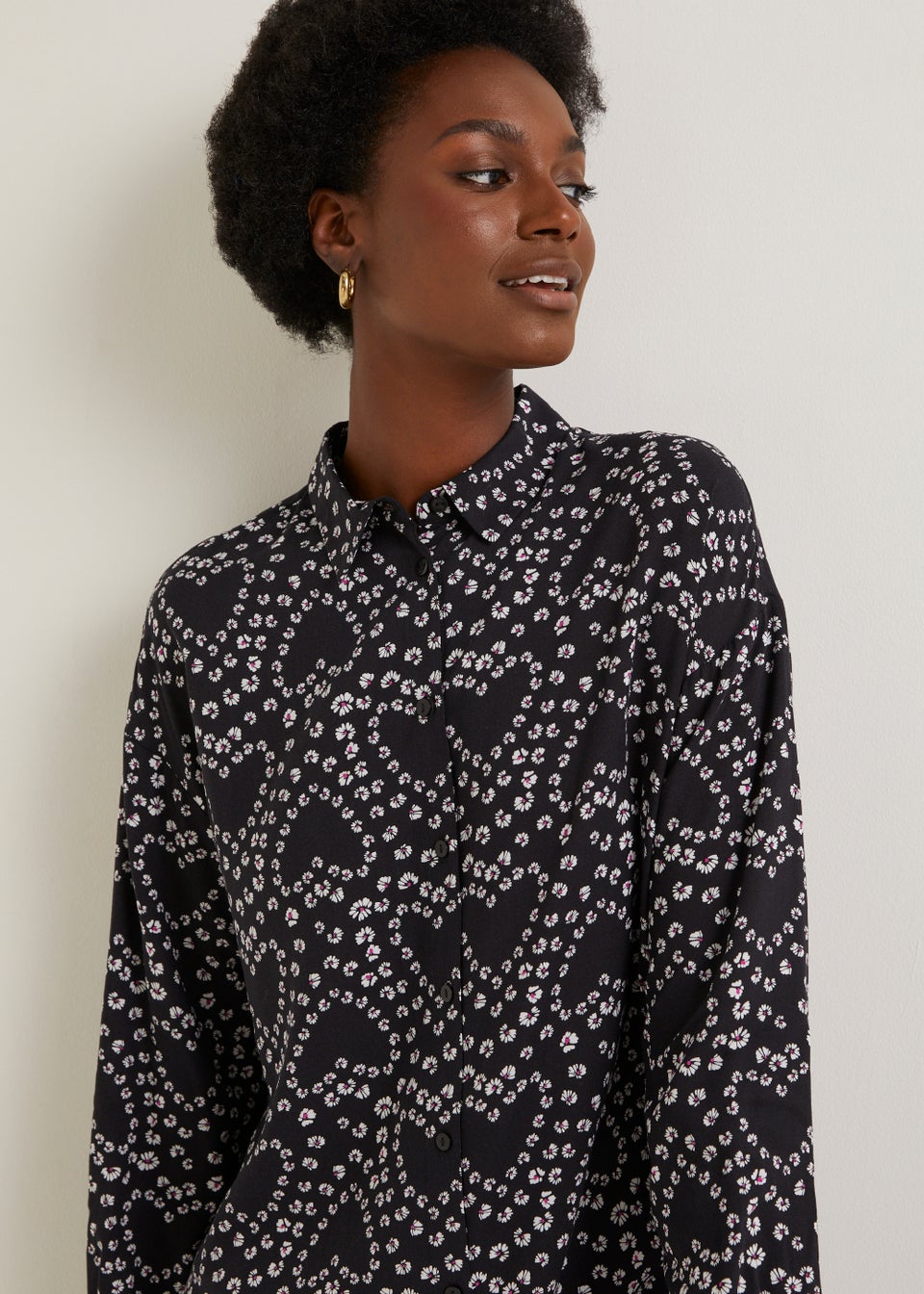 Black Heart Print Longline Shirt - Matalan