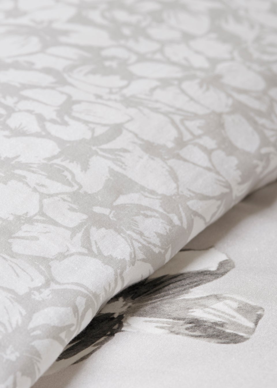 Grey Hydrangea 100% Cotton Reversible Duvet Cover - Matalan