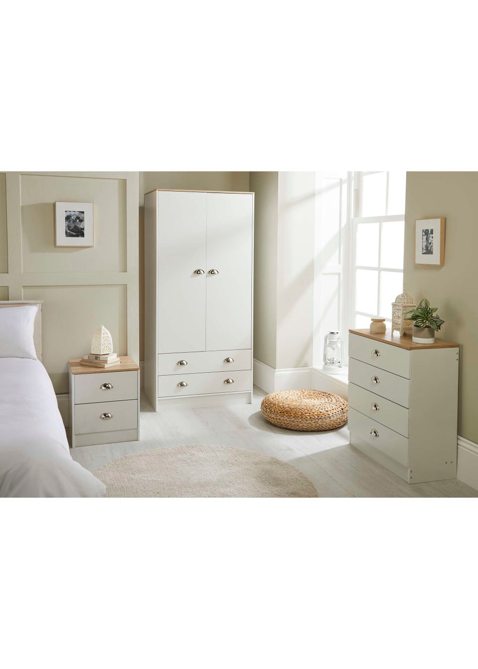 Lloyd Pascal Linwood Four Drawer Chest of Drawers (70cm x 60cm x 30cm ...