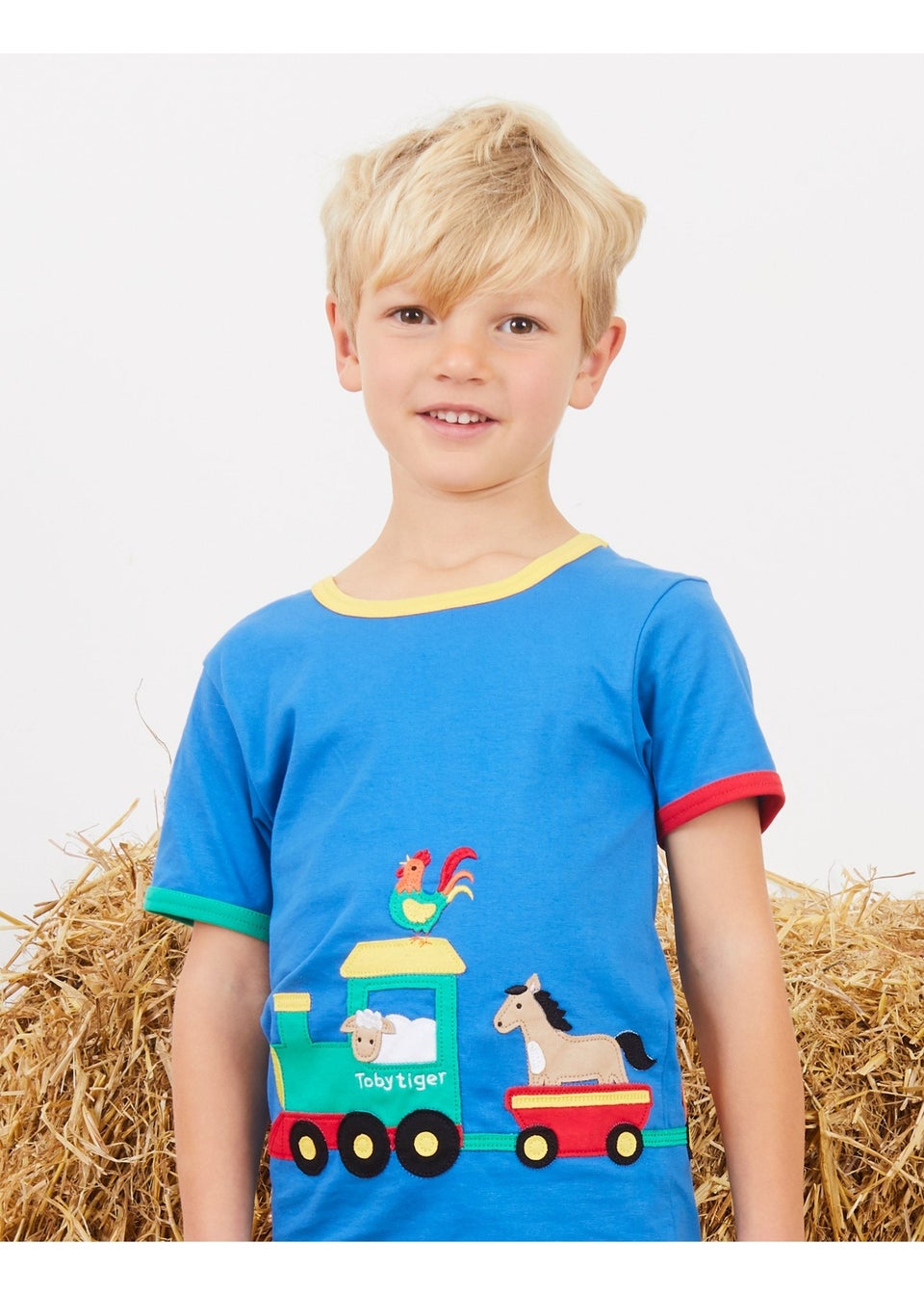 Boys PE Kits & School Sportswear - Matalan