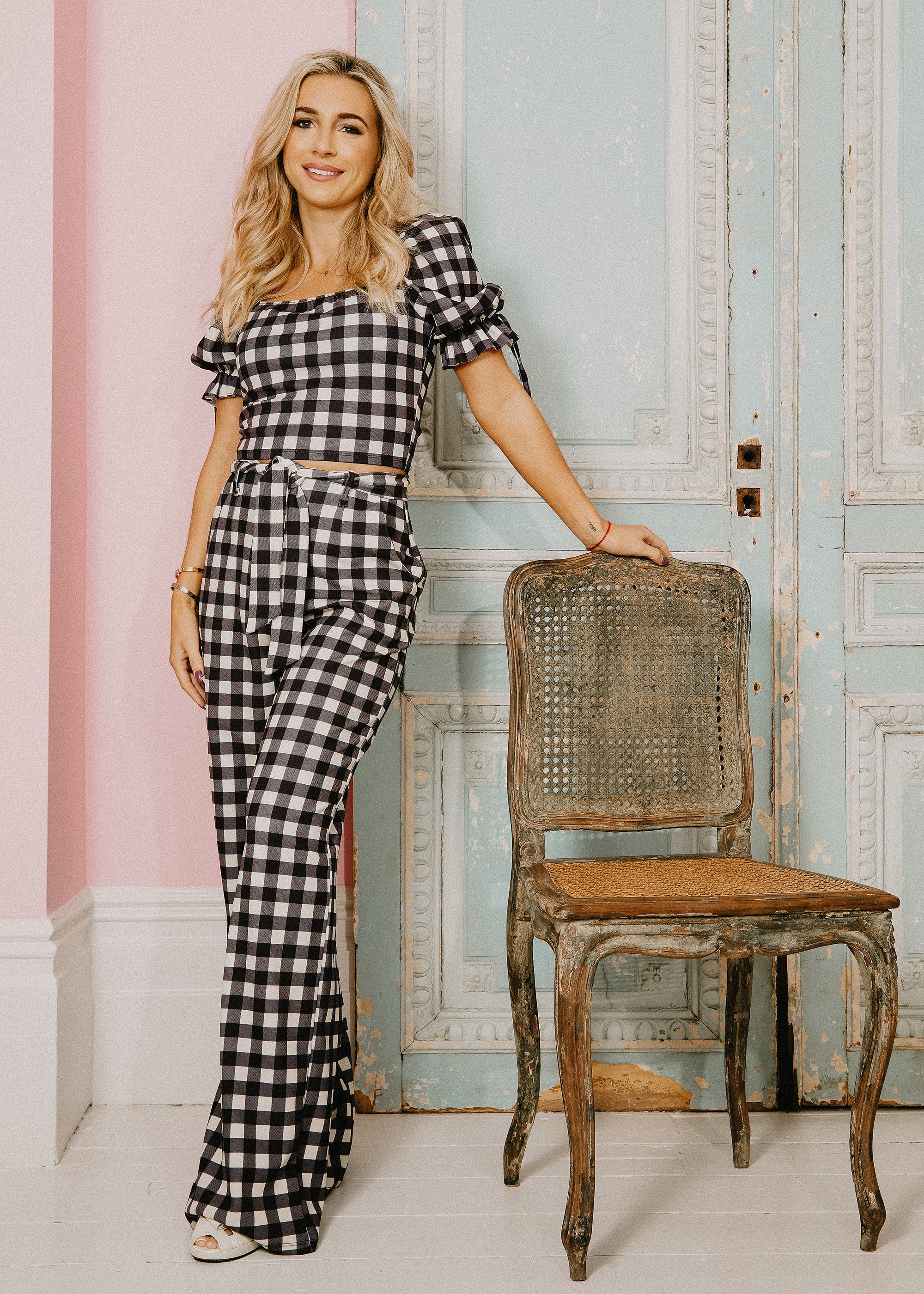 Girls on Film by Dani Dyer Black Gingham Co-Ord Top - Size 18