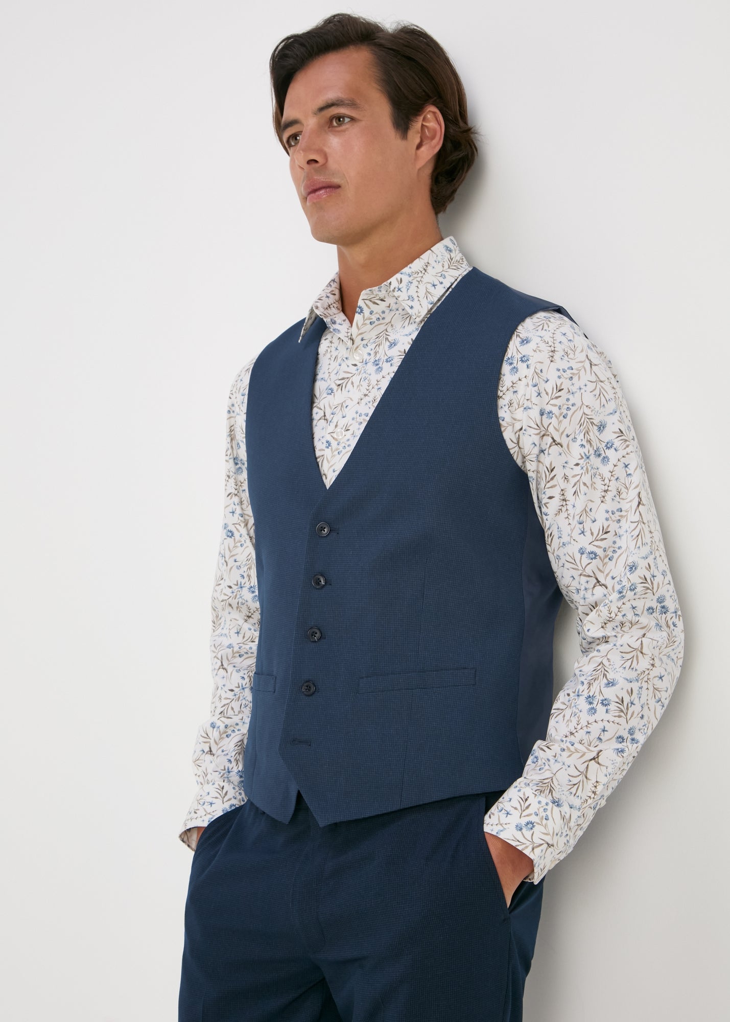 Taylor & Wright Albarn Navy Waistcoat - Small