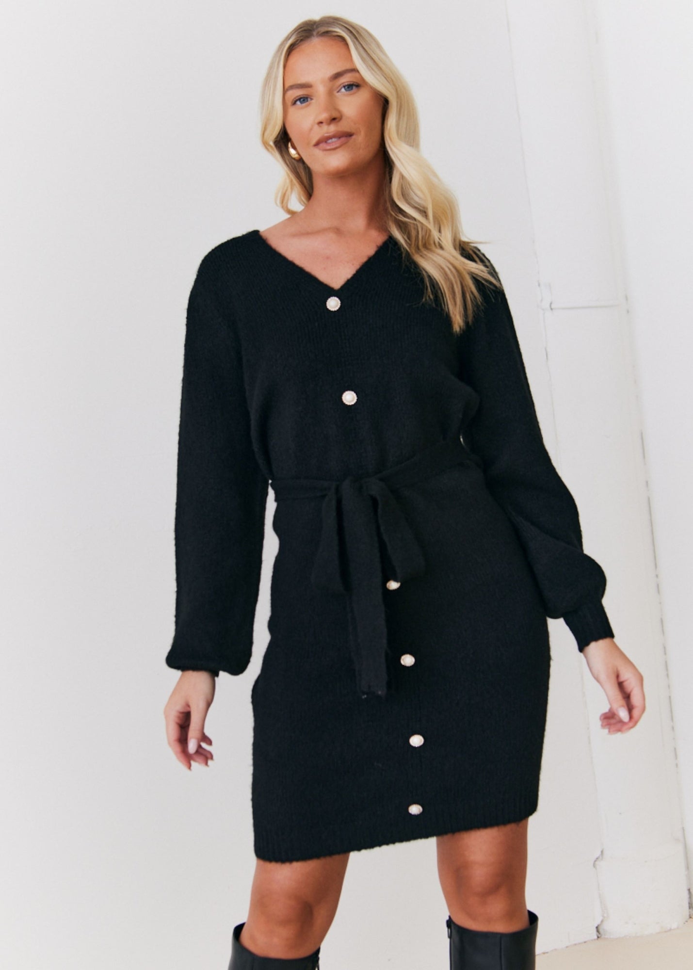 In The Style Stacey Solomon Black Pearl Button Detail Knit Belted Mini ...